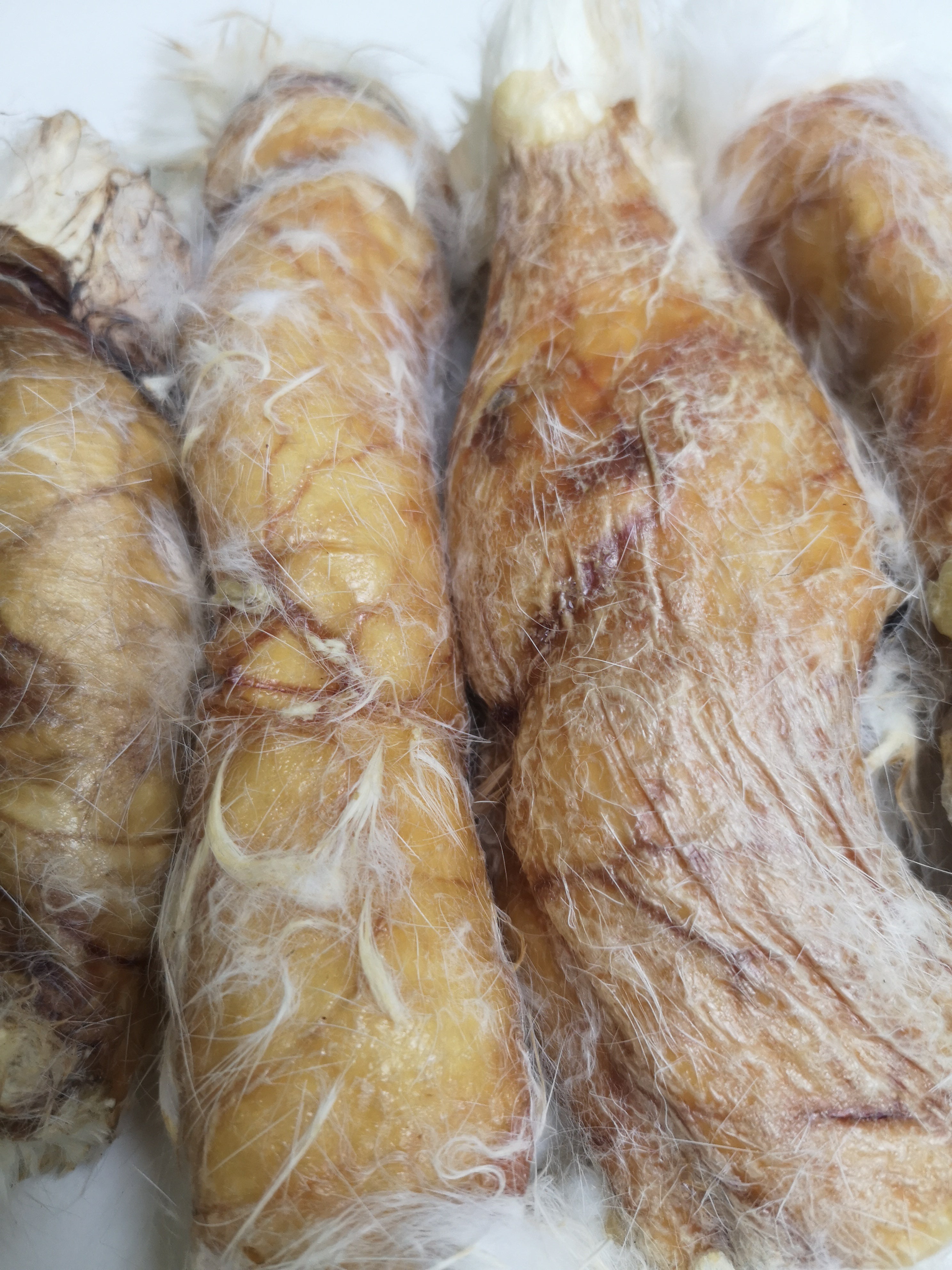 Rabbit Hide Roll (Fur On) – ohmydognesstreats